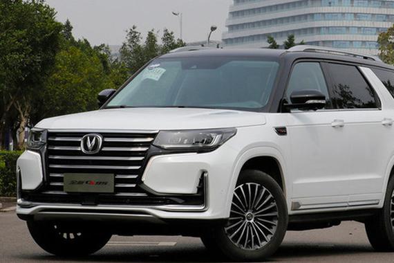 20万元七座SUV霸主 长安CS95对比荣威RX8-新浪汽车