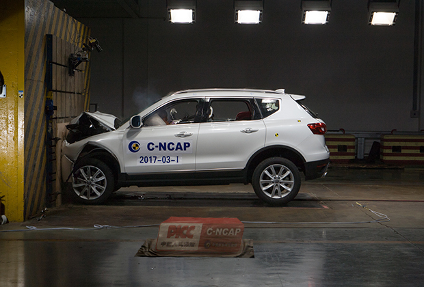 碰撞安全不错 哈弗H7获C-NCAP五星评价-新浪汽车