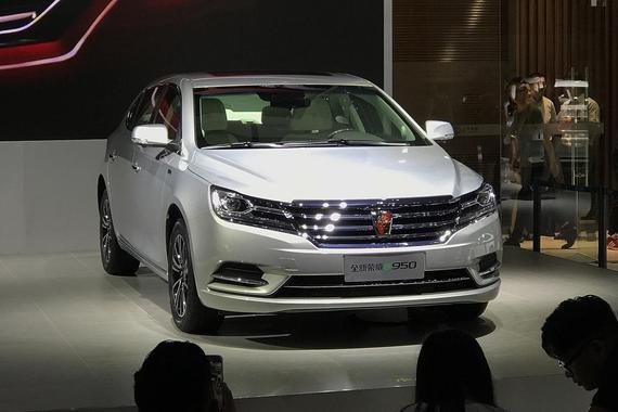 2017成都车展：新款荣威950/e950亮相-新浪汽车