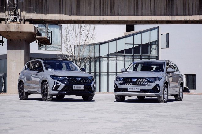 换装新前脸，车机有提升 试驾2024款捷达VS5-新浪汽车