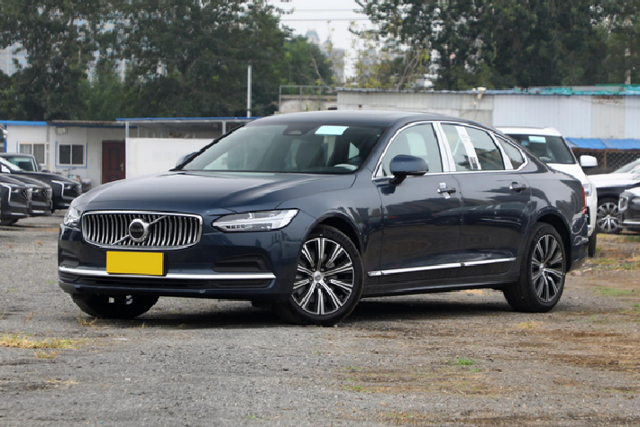 开完奥迪A6L，再换上沃尔沃S90，差距很明显，你会怎么选？-新浪汽车