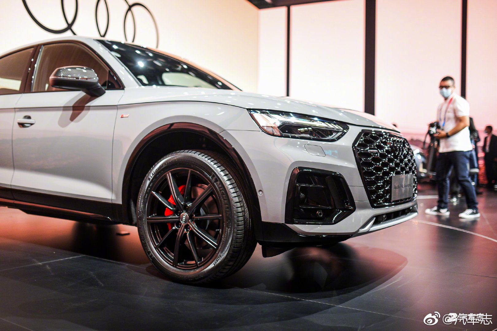 黑标奥迪，帅的一批 奥迪Q5L Sportback全球首发-新浪汽车