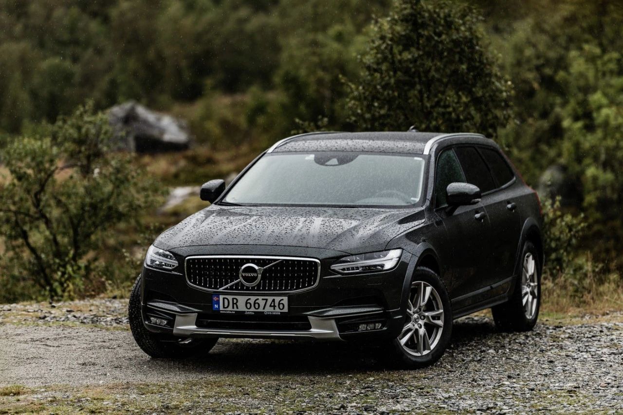 沃尔沃V90 CC，是你理想中旅行车的样子吗？-新浪汽车