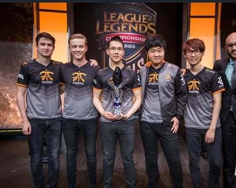 英雄联盟S5全球总决赛揭幕战大解析 中野对决成关键_新浪游戏_手机新浪网