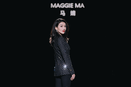 MAGGIE MA马婧深圳时装周释出2022秋冬系列：是你抓不住的MM CRUSH_新浪时尚_新浪网