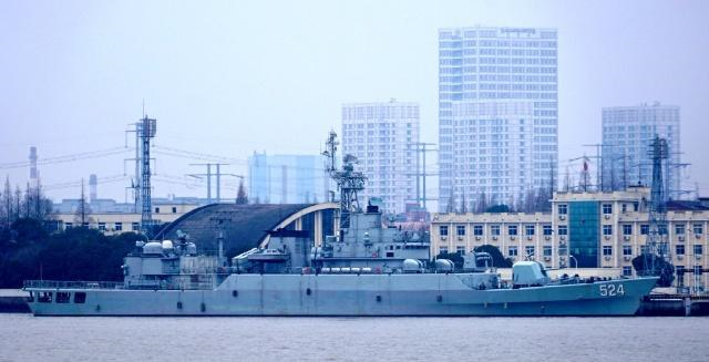 3艘053H3型护卫舰集体现身，521嘉兴舰在列，表明并未出售|护卫舰|红旗|嘉兴_新浪新闻