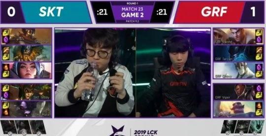 LOL：真LCK不败神话，GRF2:0全面碾压SKT，玩家：全体窒息！