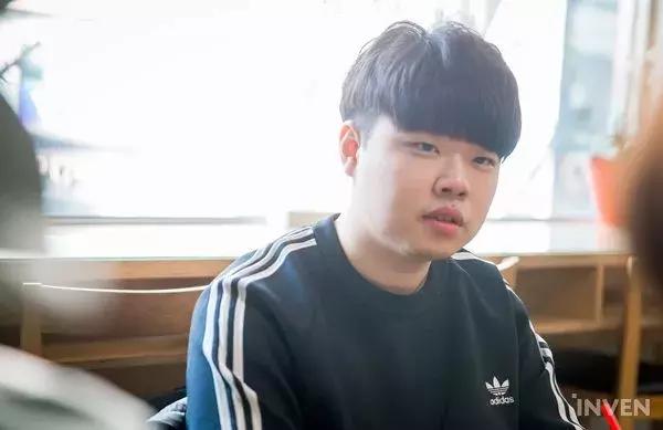 SKT.Clid：JDG战队曾极力挽留，但我还是选择尝试新的挑战|战队|选手|队伍_新浪新闻