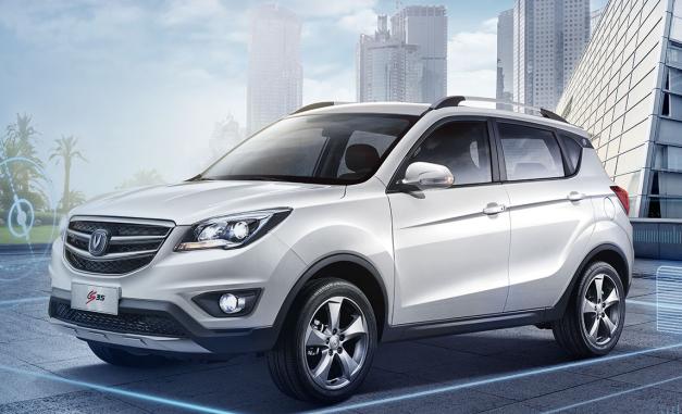 精品小型SUV之战，奔腾X40和长安CS35谁能笑到最后？