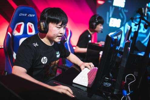 S8全球赛RNG对阵G2比赛不公开语音的原因|语音|比赛|对阵_新浪新闻