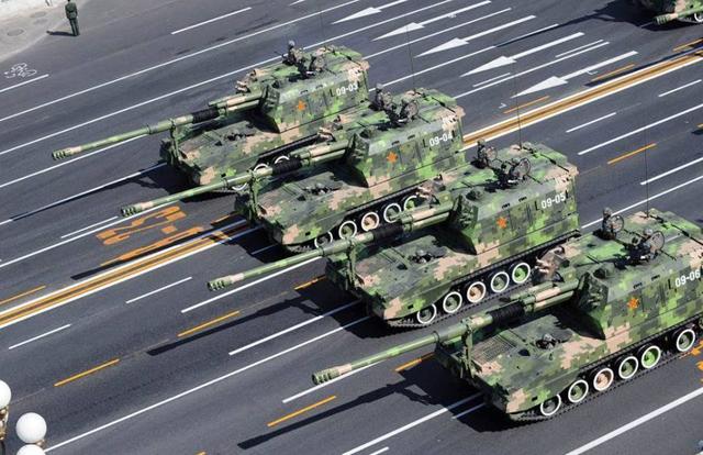 k9火炮：我是亚洲155口径扛把子，PLZ05式：我射程世界第一|自行榴弹炮|射程|火炮_新浪新闻