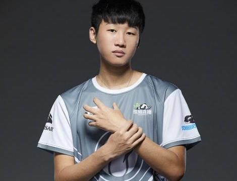 NING王骚话又开始了？GRF中单KDA100+？那是没碰到我|春季赛|选手|连胜_新浪新闻