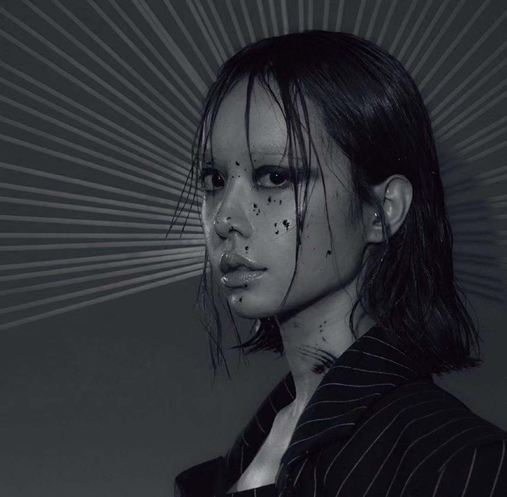 蔡依林推出《Ugly Beauty》，封面略恐怖、曲风很多元，你听了吗