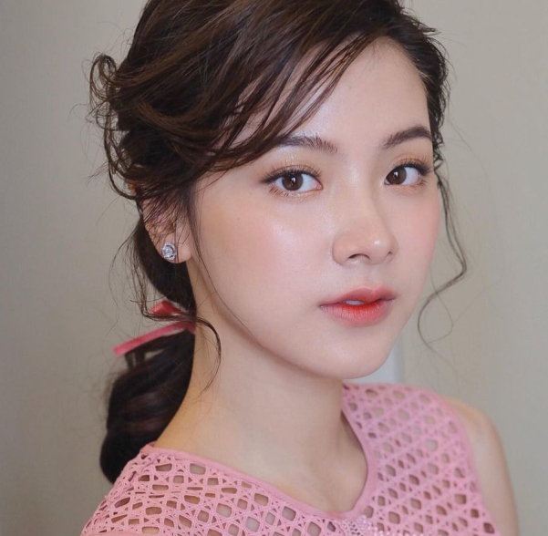 泰国网友评7台最性感漂亮的10名女星，AumP竟然是第二？|泰国|性感|女星_新浪新闻