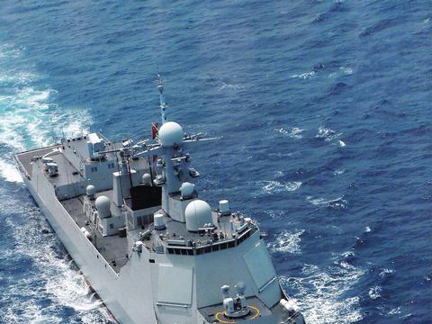 我海军又一艘新052D驱逐舰公开亮相 未来家族阵容不小啊|驱逐舰|海军|南海舰队_新浪新闻