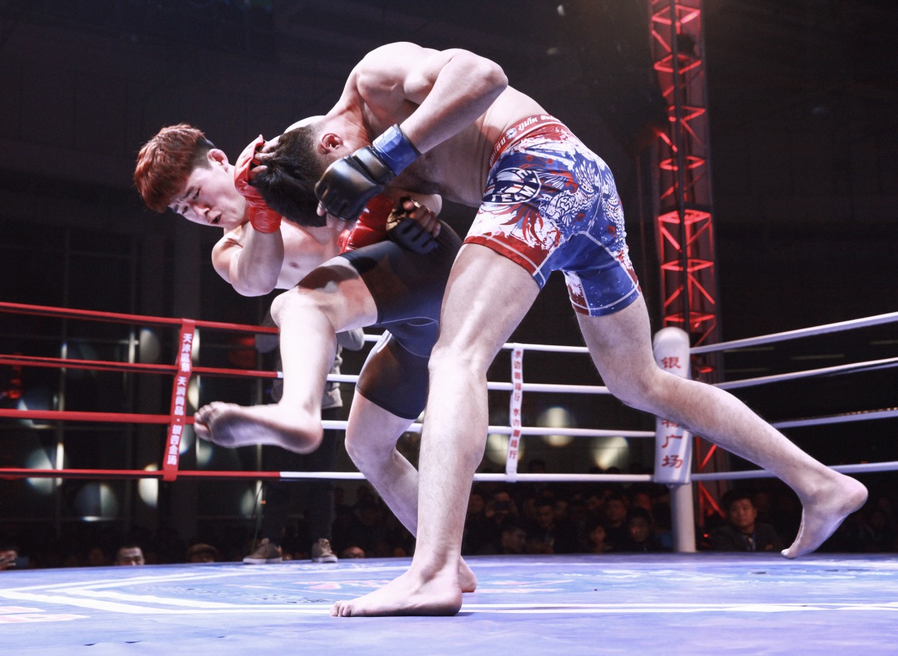 武林龙斗士走进徐州沛县五段镇,震撼打响中外拳王争霸赛!