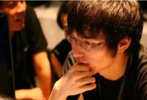 DOTA：820在OB战队里的解说没特色，为何还有粉丝喜欢他？|粉丝|战队|酒神_新浪新闻