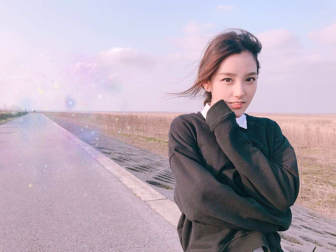 LOL：LGD主场喜提新人女主持NARA，盘点LPL那些美女主持解说！