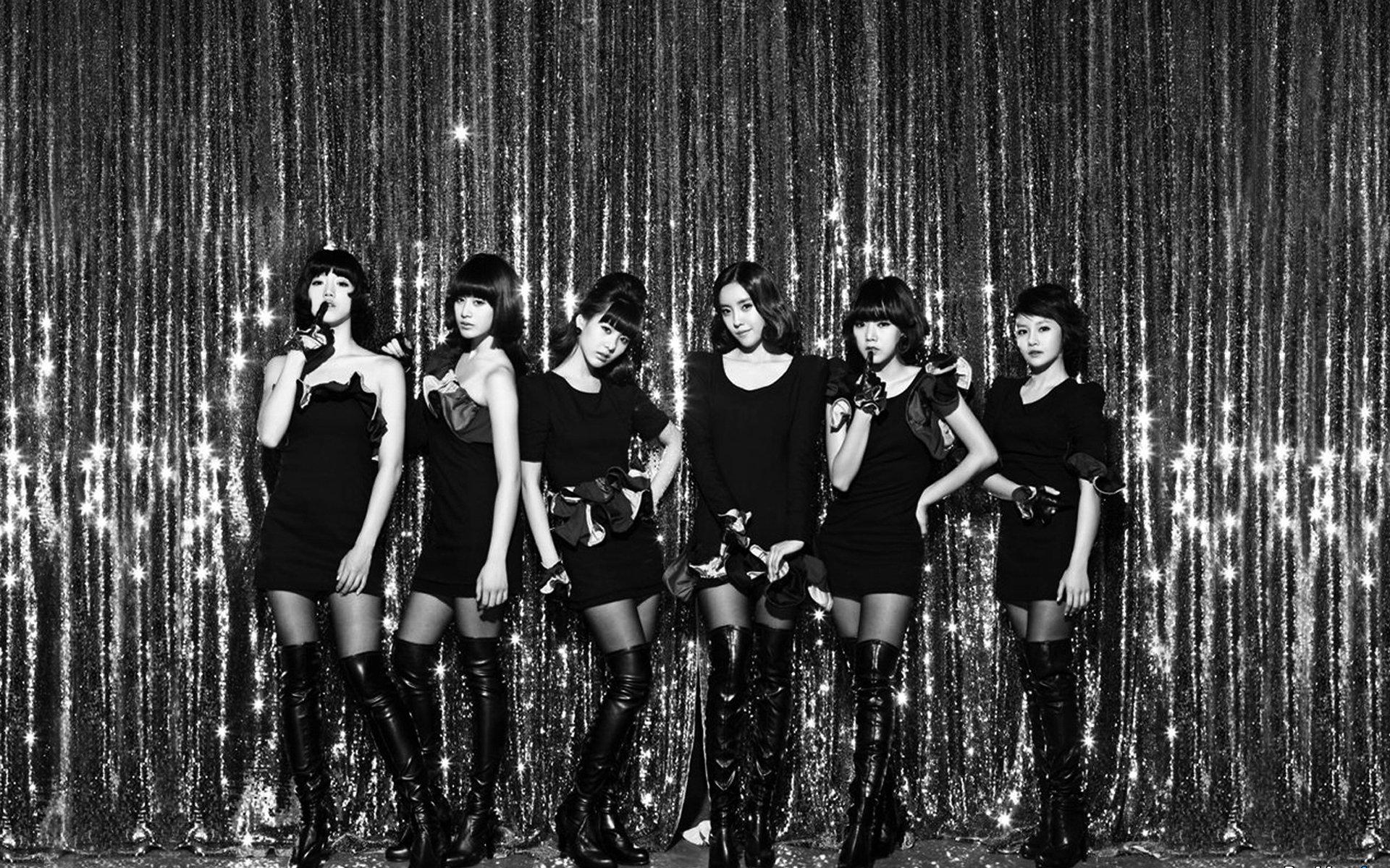 唯独在大陆演唱会动员万人，曾可威胁少女时代，如今四分五裂|少女时代|女团|演唱会_新浪新闻