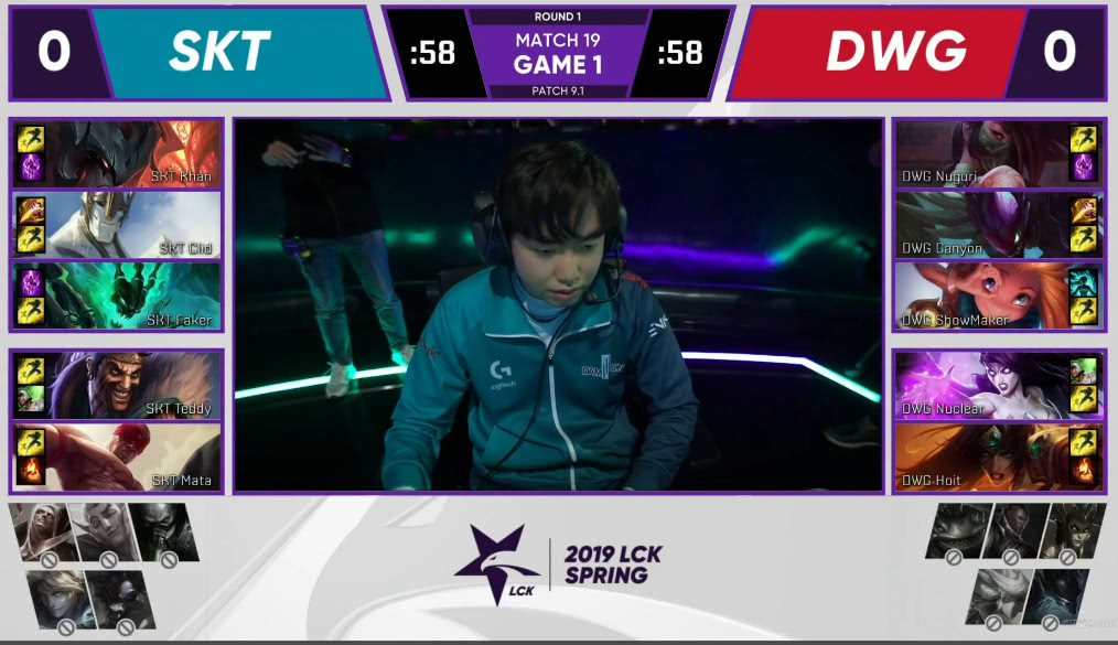 SKT碾压DWG，德莱文暴躁虐泉，不带闪现的阿卡丽尝到了苦果|螳螂|阿卡丽|战队_新浪新闻