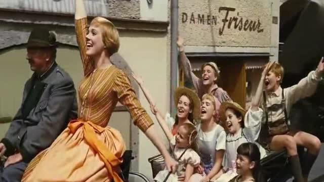 电影《音乐之声》主题曲《Do Re Mi》……_新浪新闻