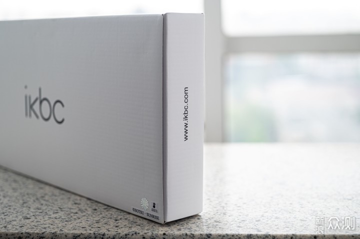 RX-78-2再出擊！iKBC Z98高達鍵盤體驗 - 新浪香港