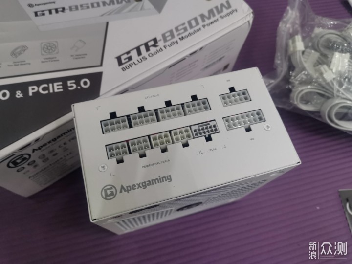美商艾湃電競GTR 850M電源開箱評測 - 新浪香港