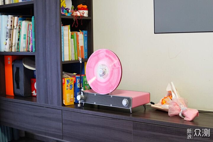 聽歌的儀式感，CoolGeek VS01黑膠唱片機測評 - 新浪香港