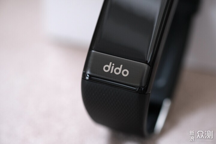 更多更專業的身體監測功能，dido R40S PRO - 新浪香港