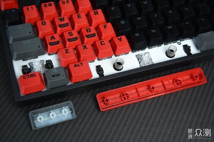 可變鍵程，血手幽靈T87 LT變速光軸機械鍵盤 - 新浪香港