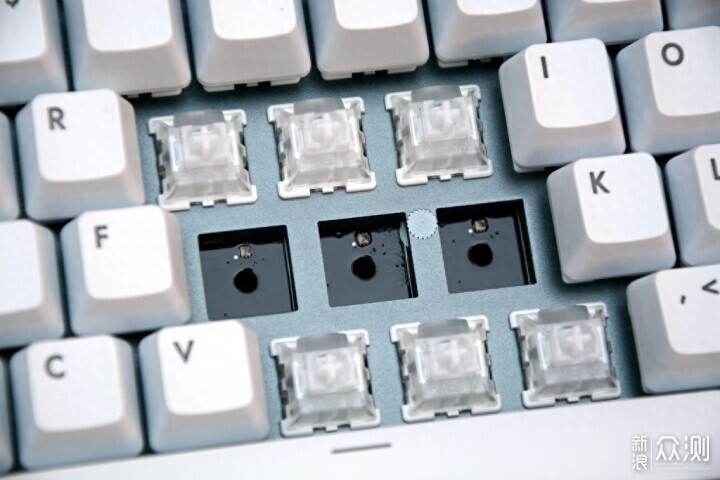 為瓦而生的RT鍵盤，wooting平替，醉鹿A75開箱 - 新浪香港