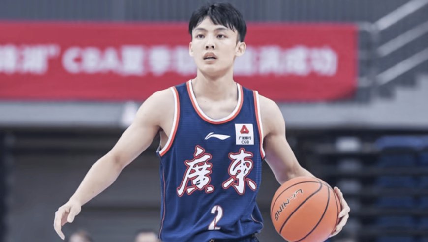 CBA3消息：朱芳雨約見前NBA大外，徐傑耍大牌反轉，楊鳴翻紅撈金 - 新浪香港