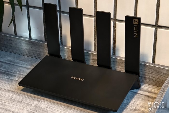 華為路由BE7 Pro：家裡的WiFi就交給它了！ - 新浪香港