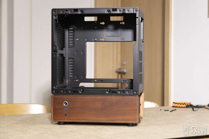 MATX的兼容性和ITX精緻感，喬思伯T7裝機分享 - 新浪香港