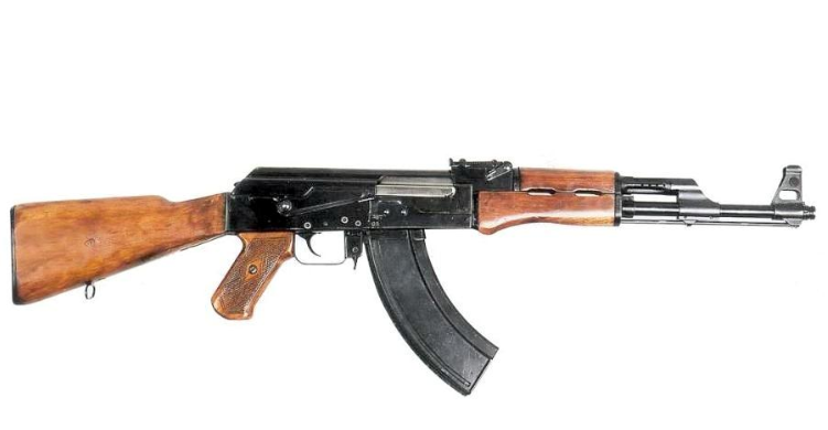 CF暴力武器 朴素的AK47B评测_新浪游戏_手机新浪网