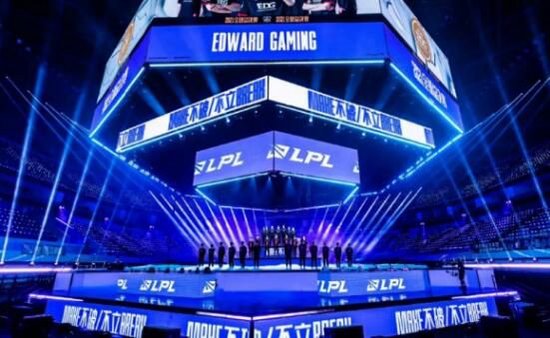 KPL年度总决赛AG直面老牌阵营eStar能否跨越这道坎?_新浪游戏_手机新浪网