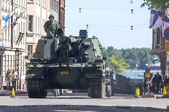 中国PLZ52自行加榴炮外销遇敌 韩K9加榴炮或成威胁|自行火炮|加榴炮|炮兵_新浪军事_新浪网