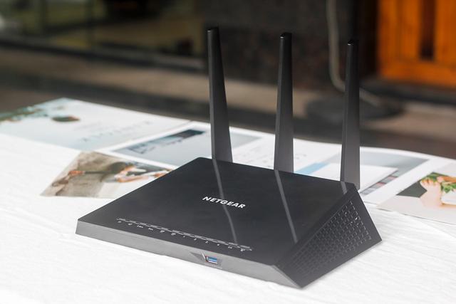 穿墙好帮手，美国网件（NETGEAR）R6800体验分享