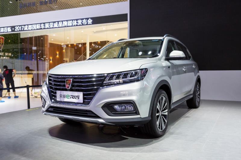 全新荣威950、e950成都车展亮相，价格16.88万起