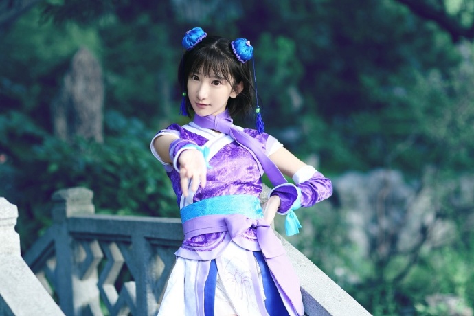 斗鱼郭Mini装扮成仙剑角色 没有胸的韩菱纱还是"大"盗吗？|斗鱼|仙剑|游戏_新浪新闻