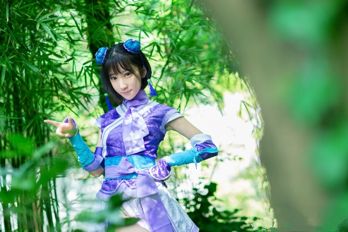 斗鱼郭Mini装扮成仙剑角色 没有胸的韩菱纱还是"大"盗吗？|斗鱼|仙剑|游戏_新浪新闻