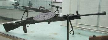 武器背后的故事：DP-28轻机枪，保家卫国的利器