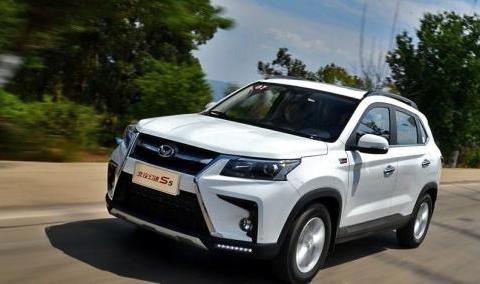 这几款SUV最低7万就能拥有全景天窗+ESP，你还买宝骏哈佛吗？-新浪汽车