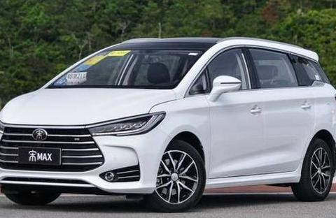 国产MPV的颜值巅峰，虐哭宝骏730 五菱宏光上市三天售超12000台-新浪汽车