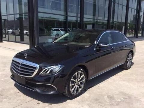 花50万买辆奔驰E200L, 朋友看见三叉星标志却“一脸惊讶”！-新浪汽车