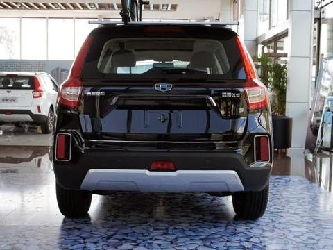 吉利远景SUV怎么样？相比同级别的H6、CS35顺手好操控！-新浪汽车