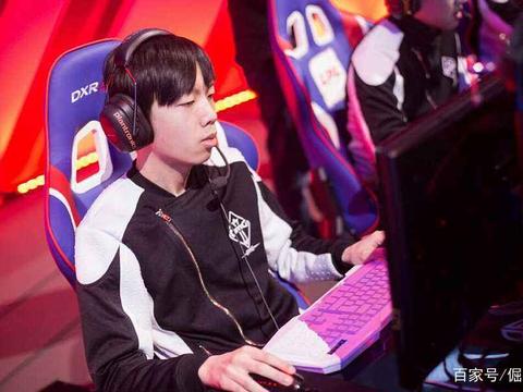 SMLZ和UZI到底谁更强一些？RW给老贼人生第二春|第二春|人生|老贼_新浪新闻