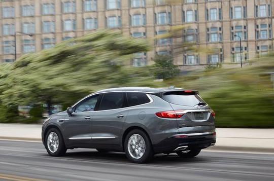 3.6L配9AT，车长5米2美系大块头，卖40万碾压途昂探险者