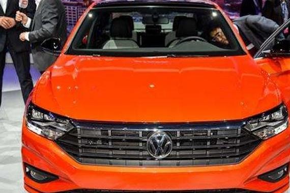 全新一代速腾快来了，MQB平台打造，8AT加冕，这下大众厚道-新浪汽车