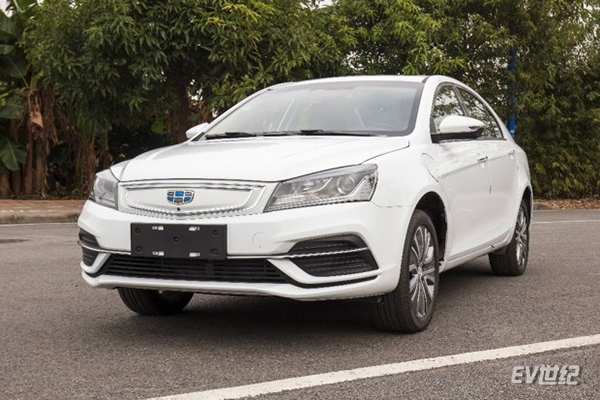 补贴后14.98万起 吉利帝豪EV450新车开启预售-新浪汽车